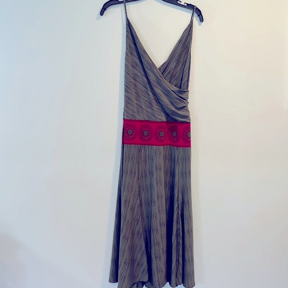 Super Slenderizing Dress - Gem